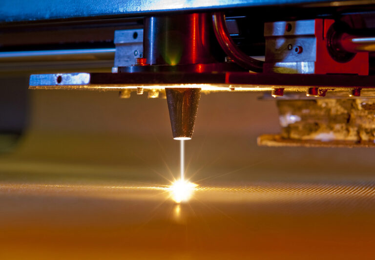 CO2 Laser: Applications And How It Works - Laser Shutters and Optical ...